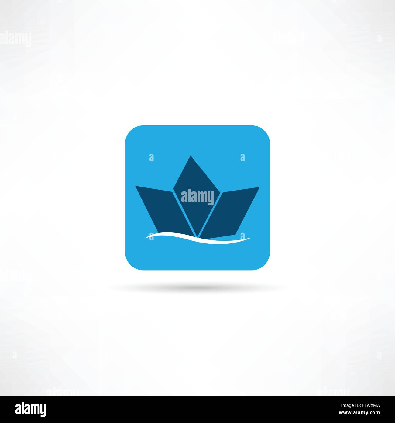 paper boat icon Stock Vector Image & Art - Alamy