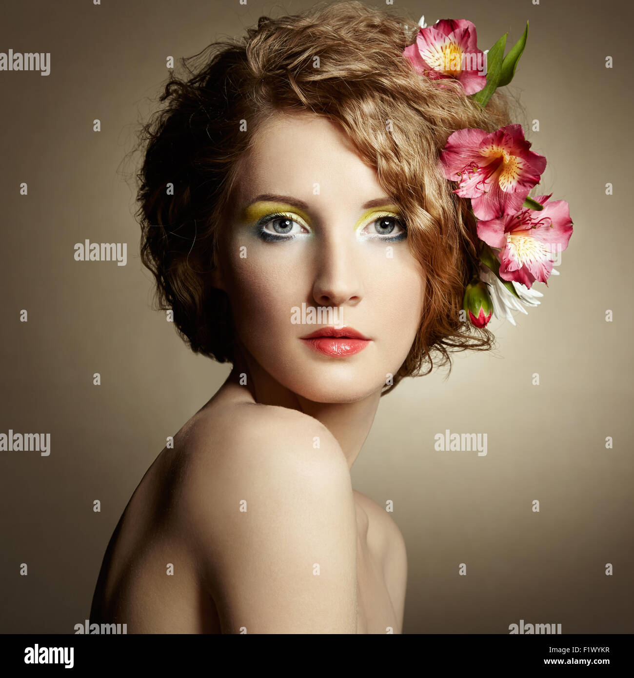 Spring roll photos hi-res stock photography and images - Alamy