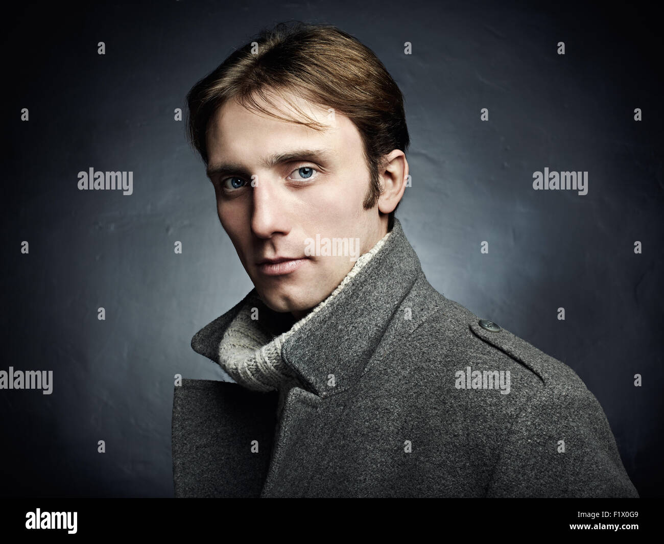 Thinking man in cartoon hi-res stock photography and images - Alamy