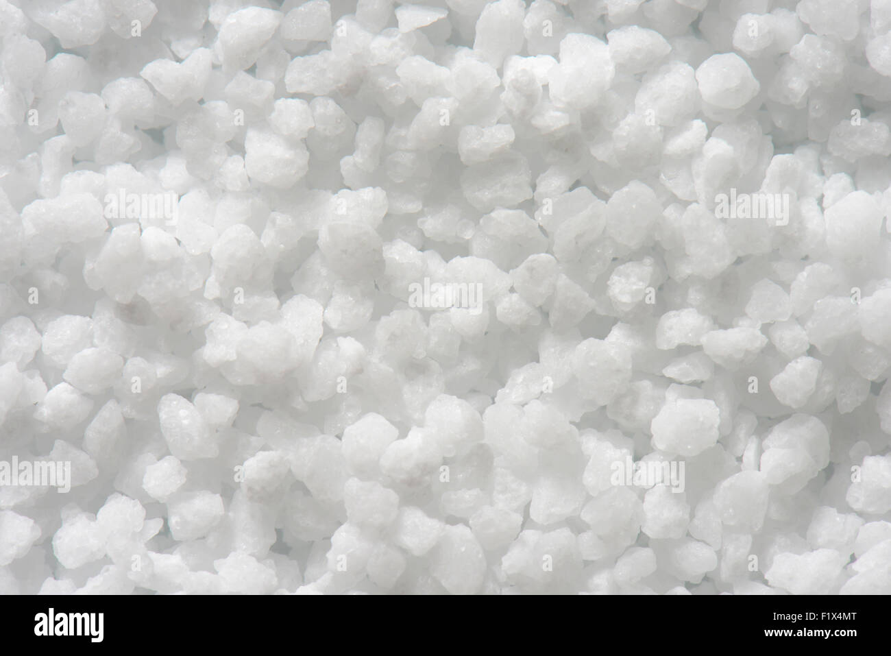 Magnesium salt bath hi-res stock photography and images - Alamy