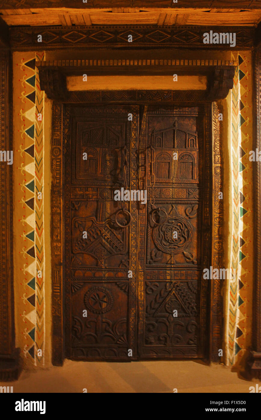 Tribal village entrance hi-res stock photography and images - Alamy