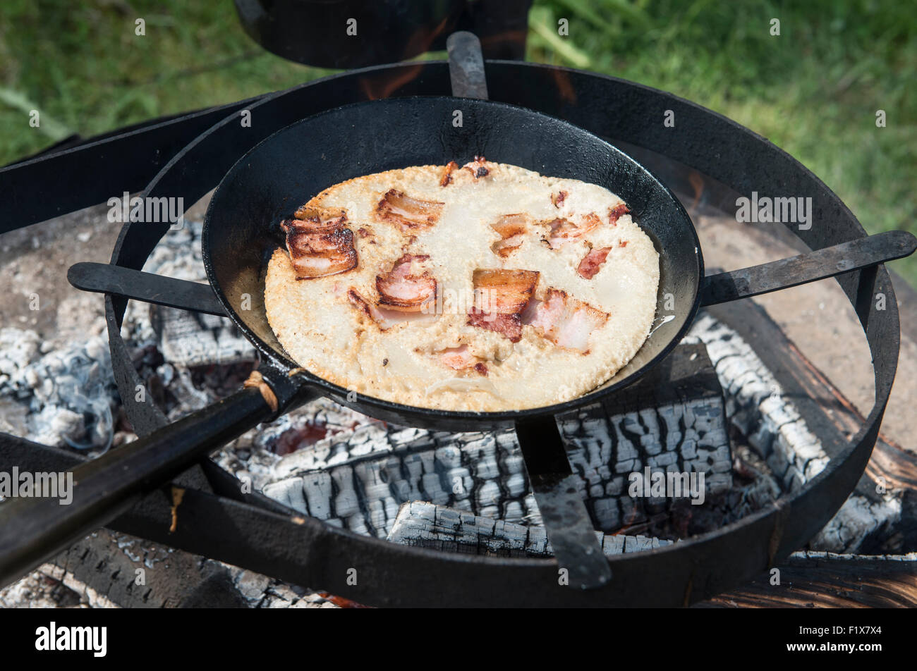Frying pan with food Stock Photo - Alamy