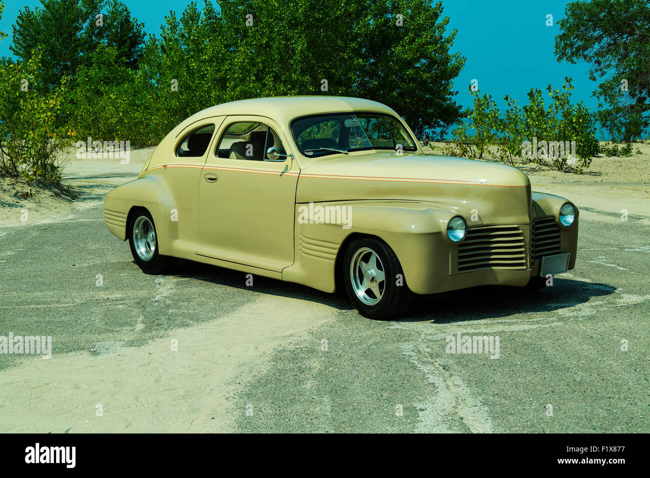 1941 pontiac hi-res stock photography and images - Alamy
