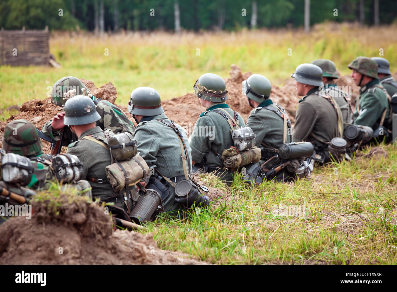 German soldiers wwii trench hi-res stock photography and images - Alamy