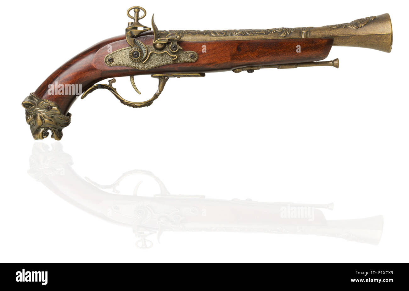 Antique guns hi-res stock photography and images - Alamy