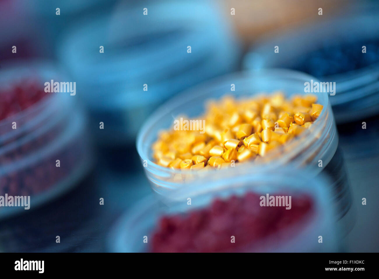 Plastic lab hi-res stock photography and images - Alamy