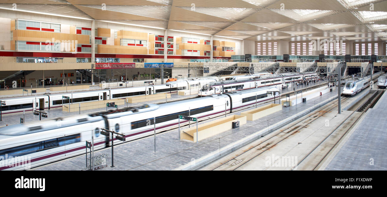 Railway station with high speed trains and platforms Stock Photo - Alamy