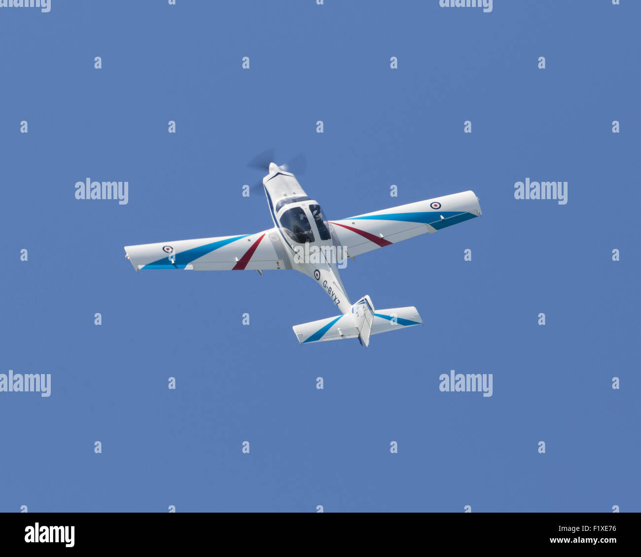Raf grob tutor hi-res stock photography and images - Alamy