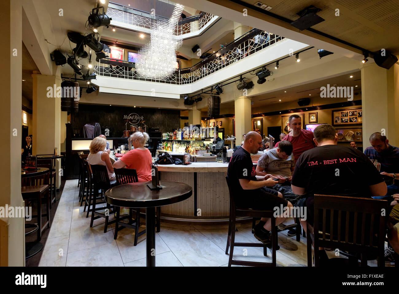 Hard rock cafe guitar europe hi-res stock photography and images - Alamy