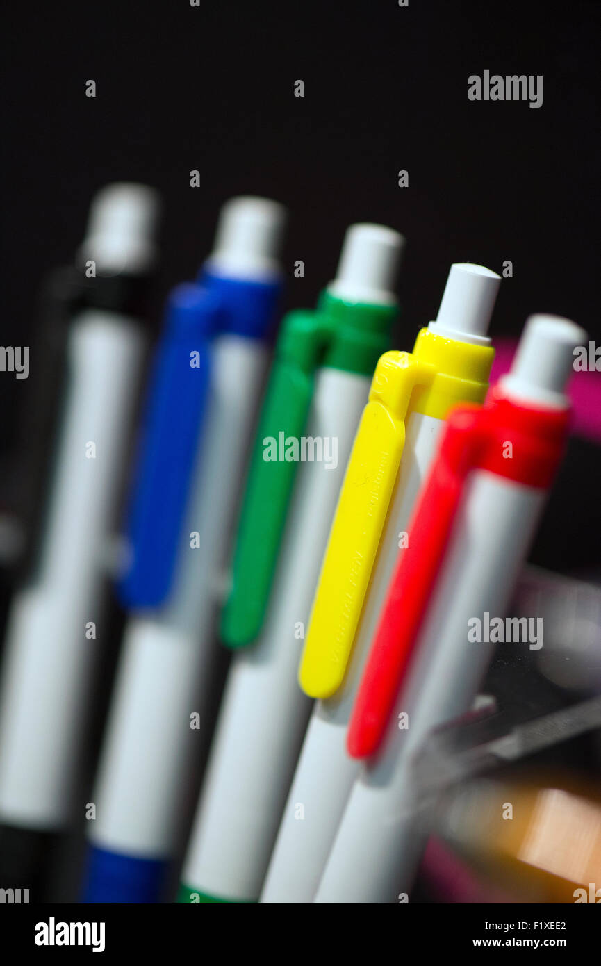 Selection of pens hi-res stock photography and images - Alamy