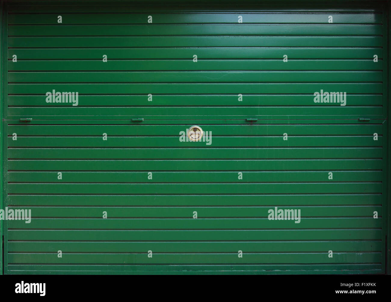 Facade storage warehouse closed gate hi-res stock photography and ...