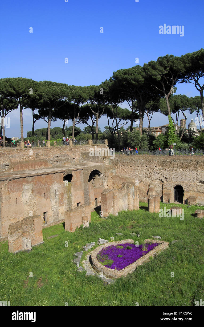Ancient ruins, ancient Roman Empire, the Palatine Hill. Monte Palatino ...