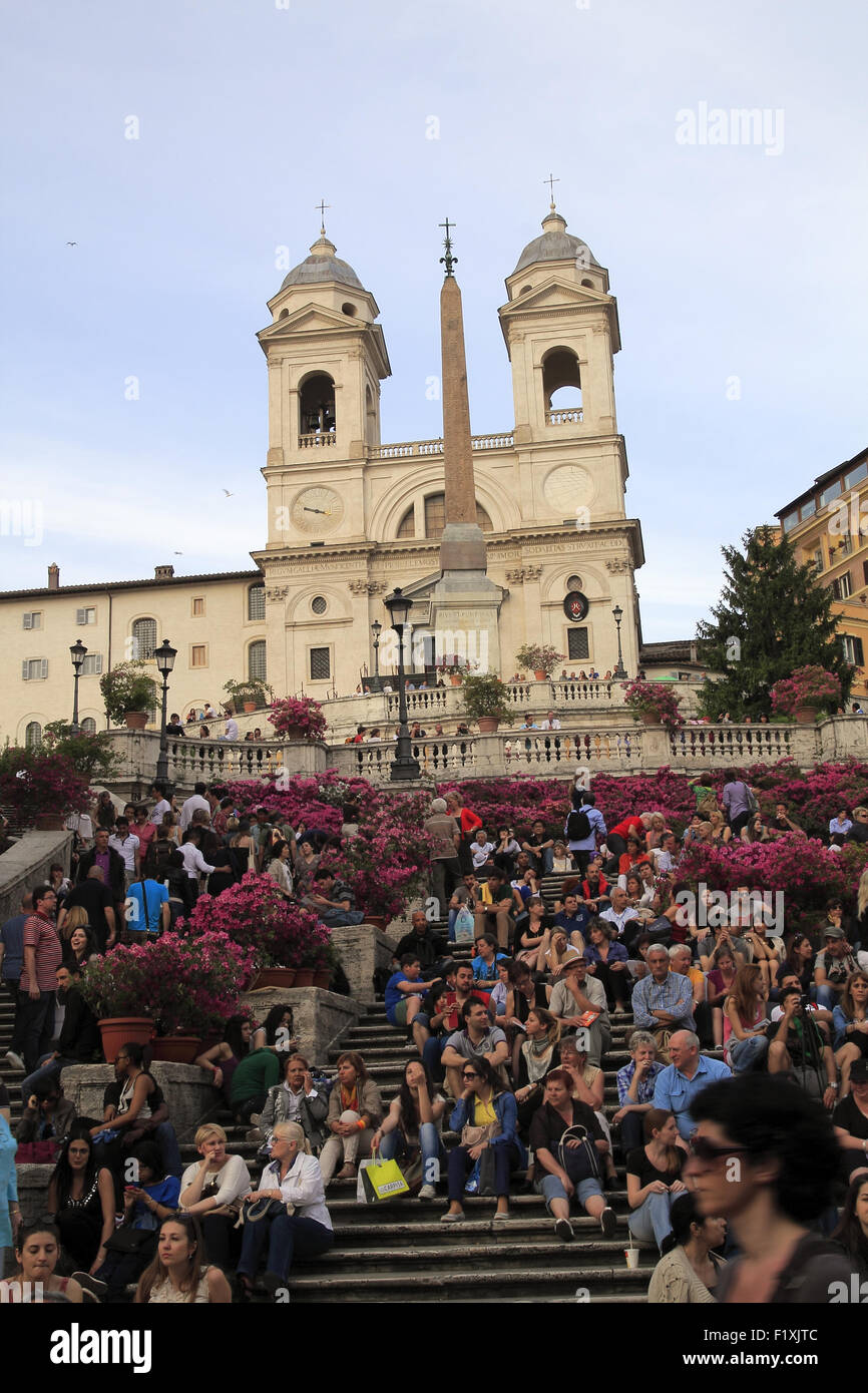 Roman Trinita dei Monti church, Piazza di Spagna, Rome, Italy Stock ...
