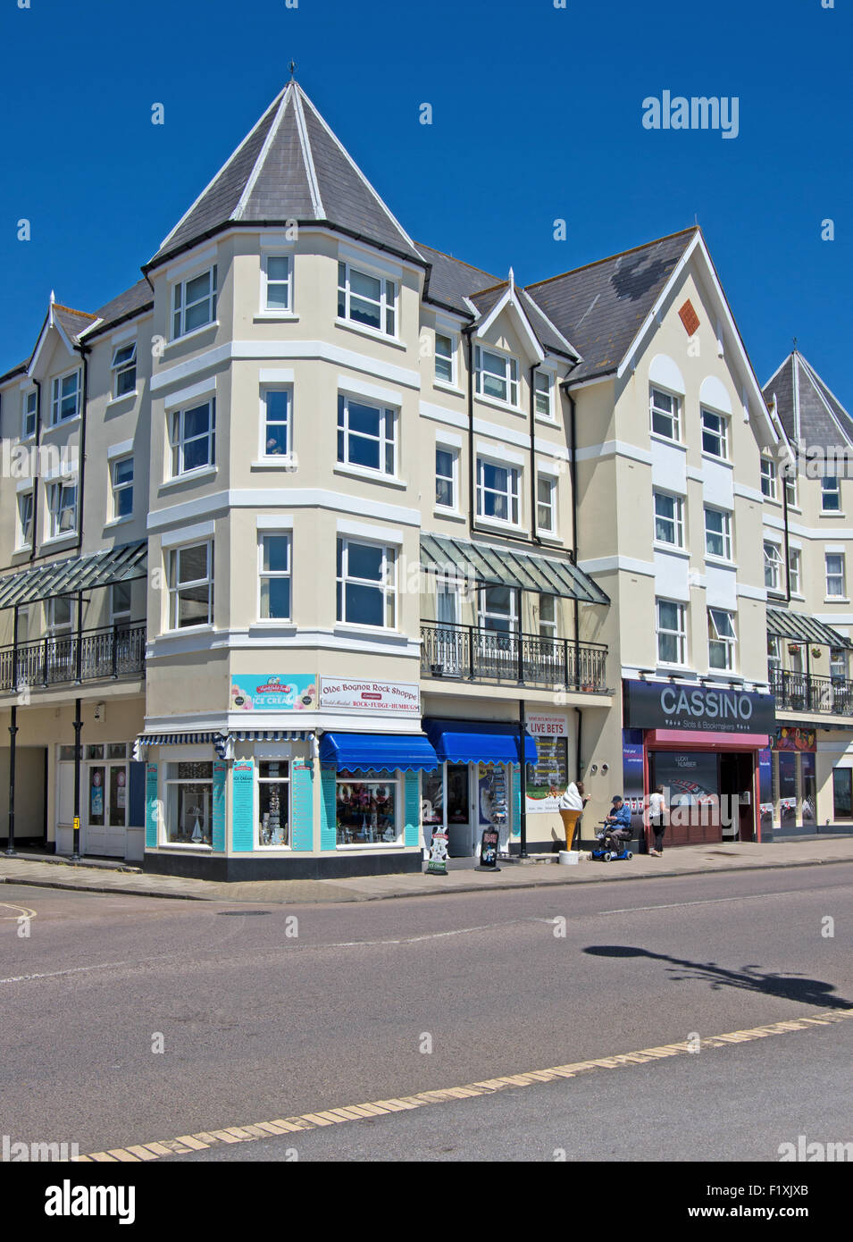 Bognor shop hi-res stock photography and images - Alamy