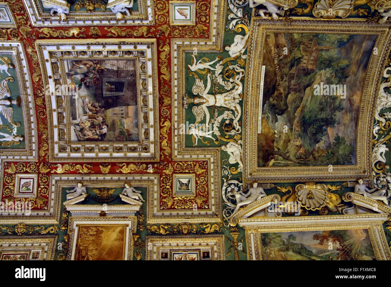 Ceiling details, The Gallery of Maps. Vatican Museums. The Vatican, Rome, Italy Stock Photo - Alamy