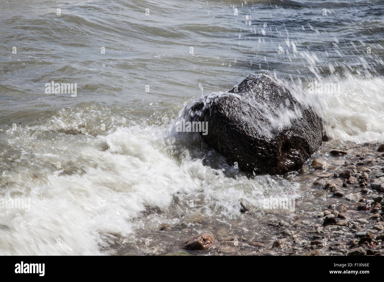 Breaking the stones hi-res stock photography and images - Alamy