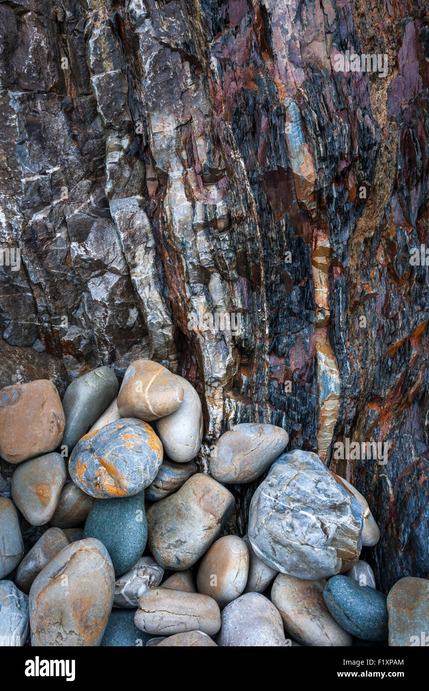 Natural abstract of detail on Abermawr beach in Pembrokeshire, Wales ...