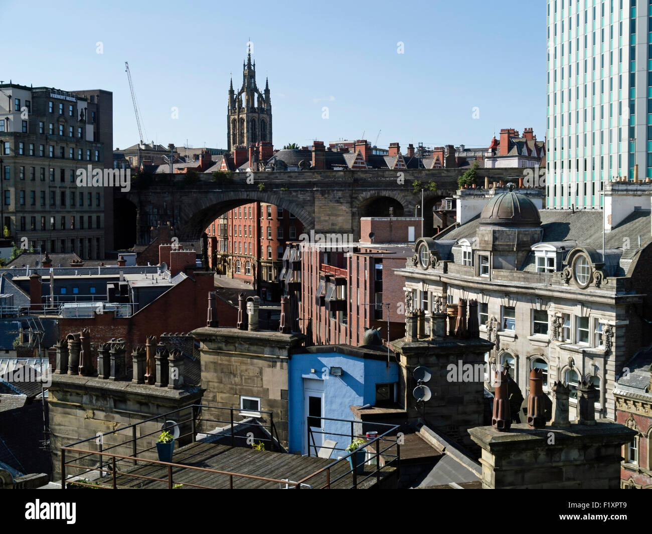 Newcastle city centre, the gate hi-res stock photography and images - Alamy