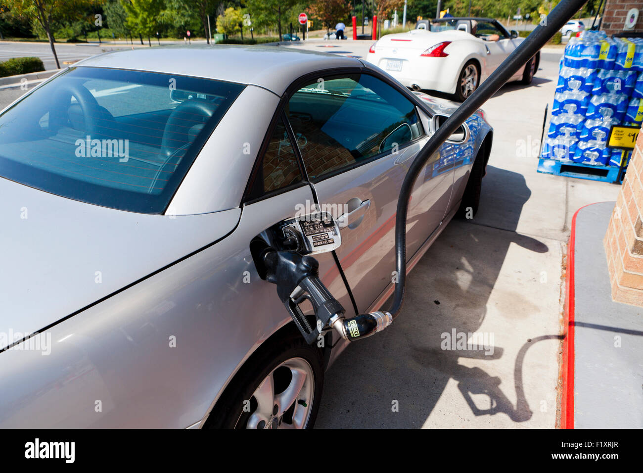 Car pump hi-res stock photography and images - Alamy