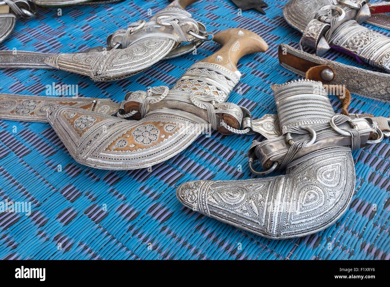 Omani dagger sinaw oman hi-res stock photography and images - Alamy