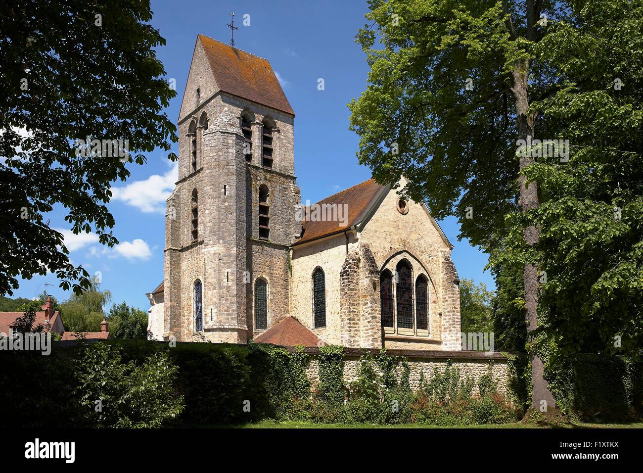 St quentin architecture hi-res stock photography and images - Alamy