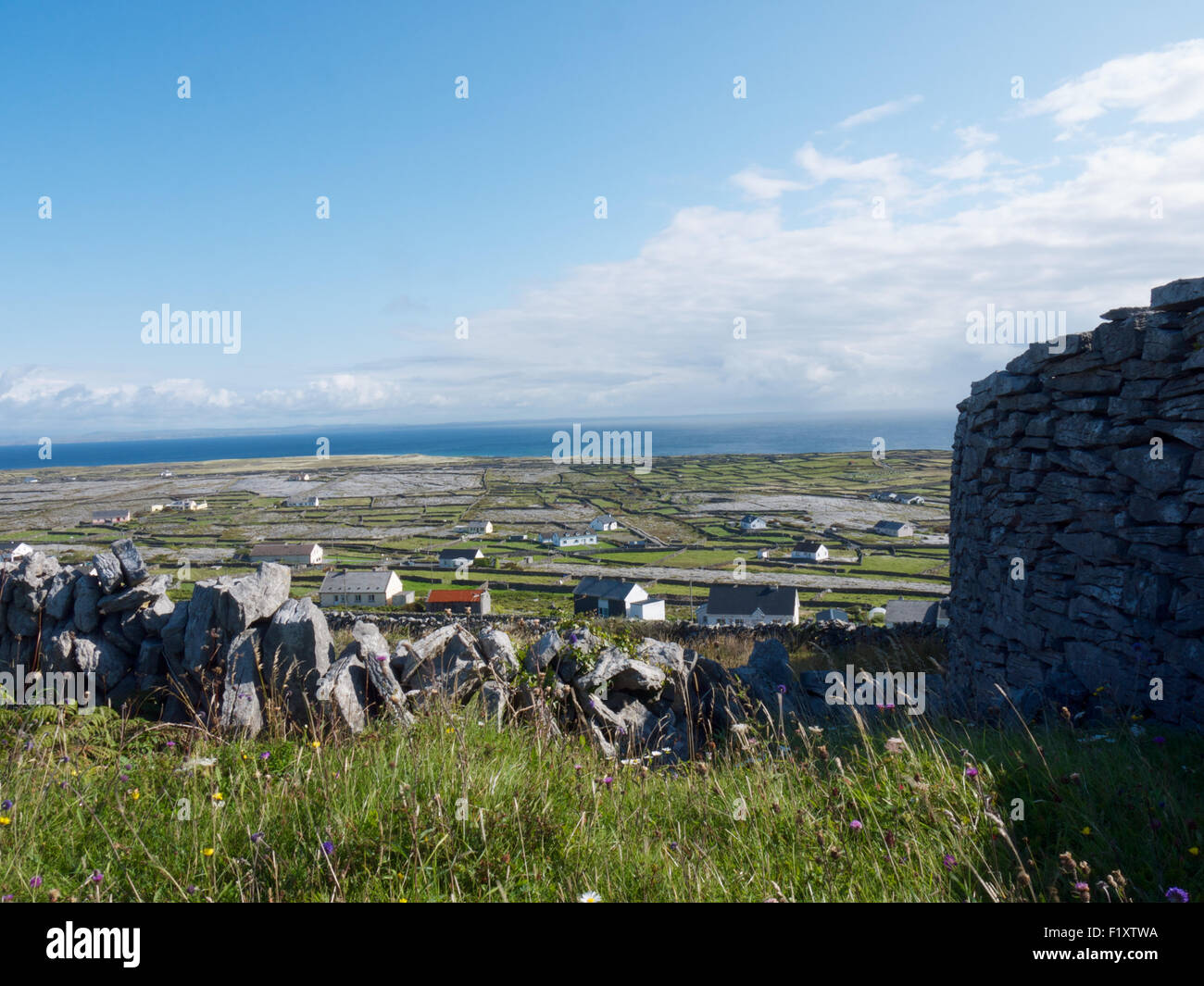 Inishmaan hi-res stock photography and images - Alamy