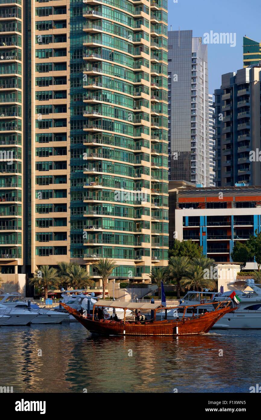 Marina dhow cruise hi-res stock photography and images - Alamy