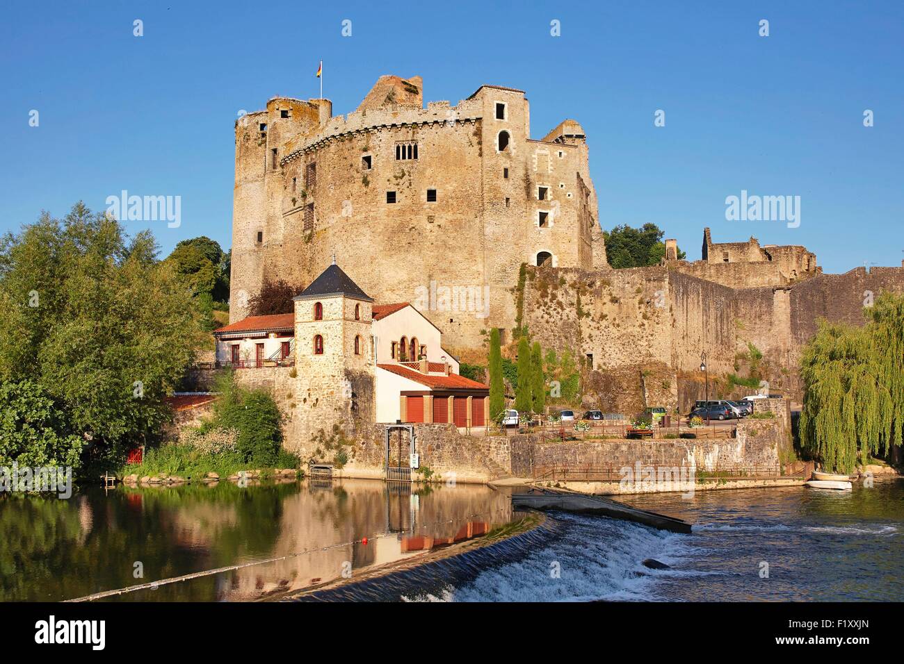 France, Loire Atlantique, Clisson castle and the Sevre river Stock ...