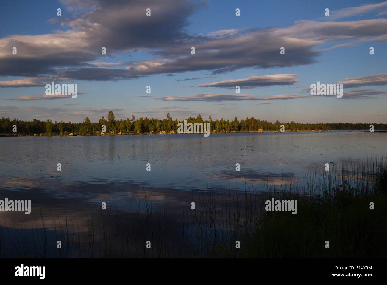 View with a lake hi-res stock photography and images - Alamy