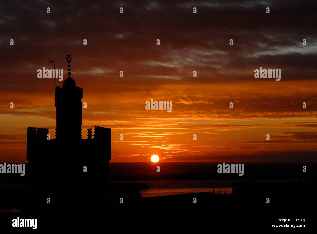 Port sun layer hi-res stock photography and images - Alamy