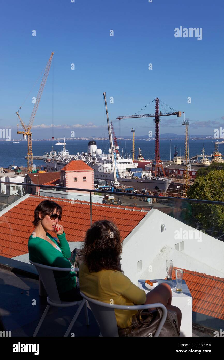 Portugal, Lisbon, Lapa, terrace of the Le Chat bar Stock Photo - Alamy