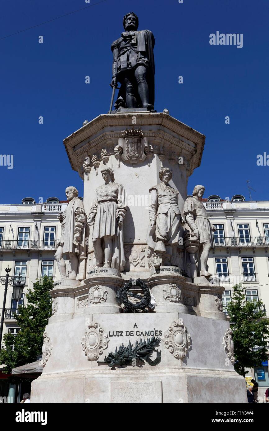 Sculpture luis de camoes hi-res stock photography and images - Alamy