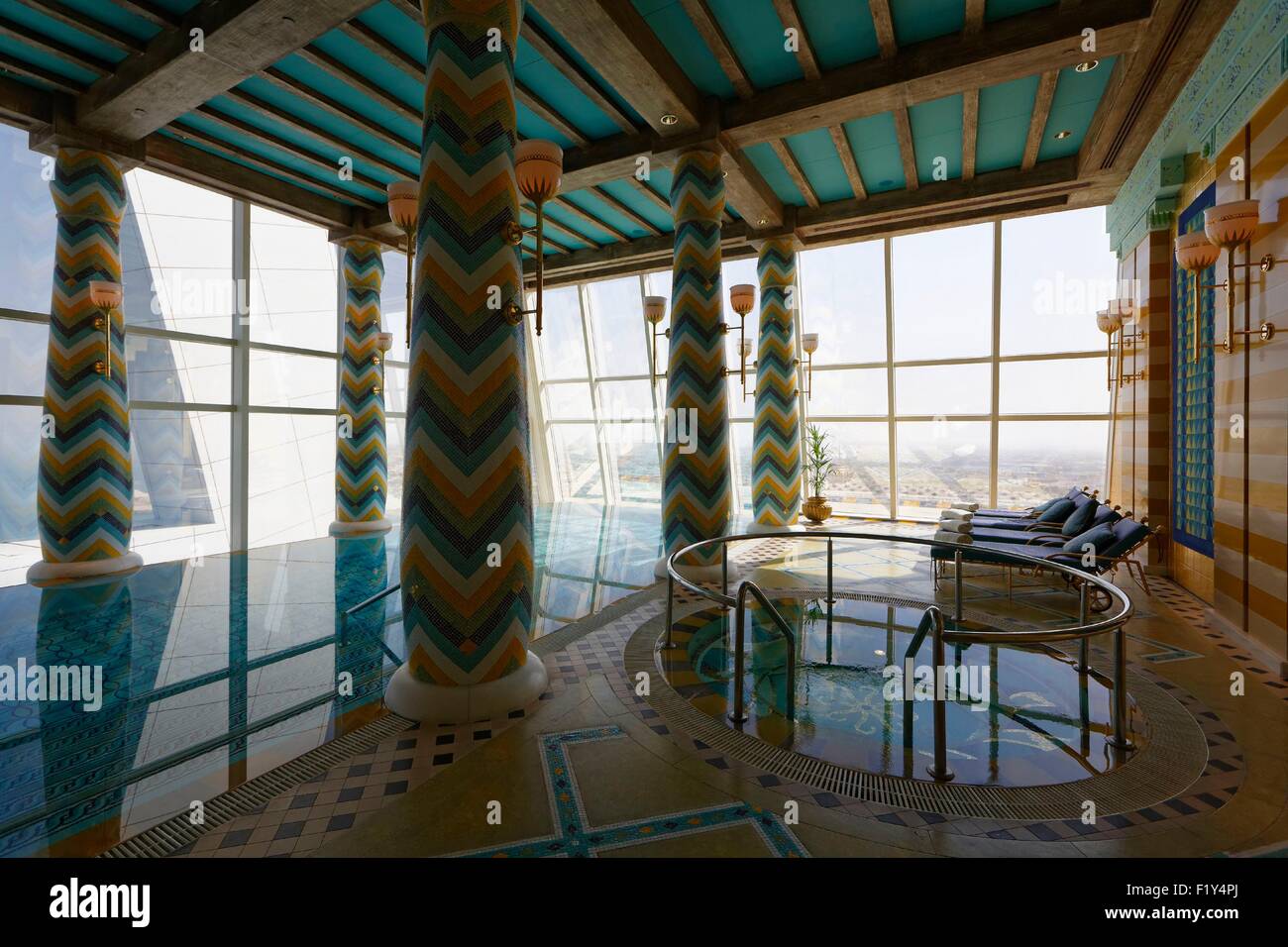 United Arab Emirates, Dubai, Burj Al Arab hotel, top pool Stock Photo ...