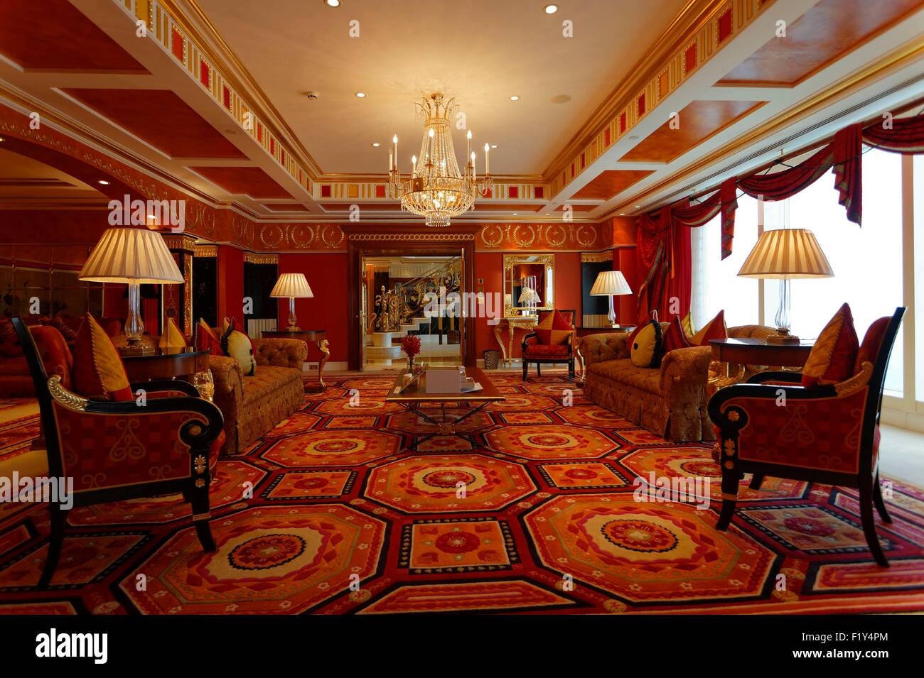 United Arab Emirates, Dubai, Burj Al Arab hotel, suite lounge Stock ...