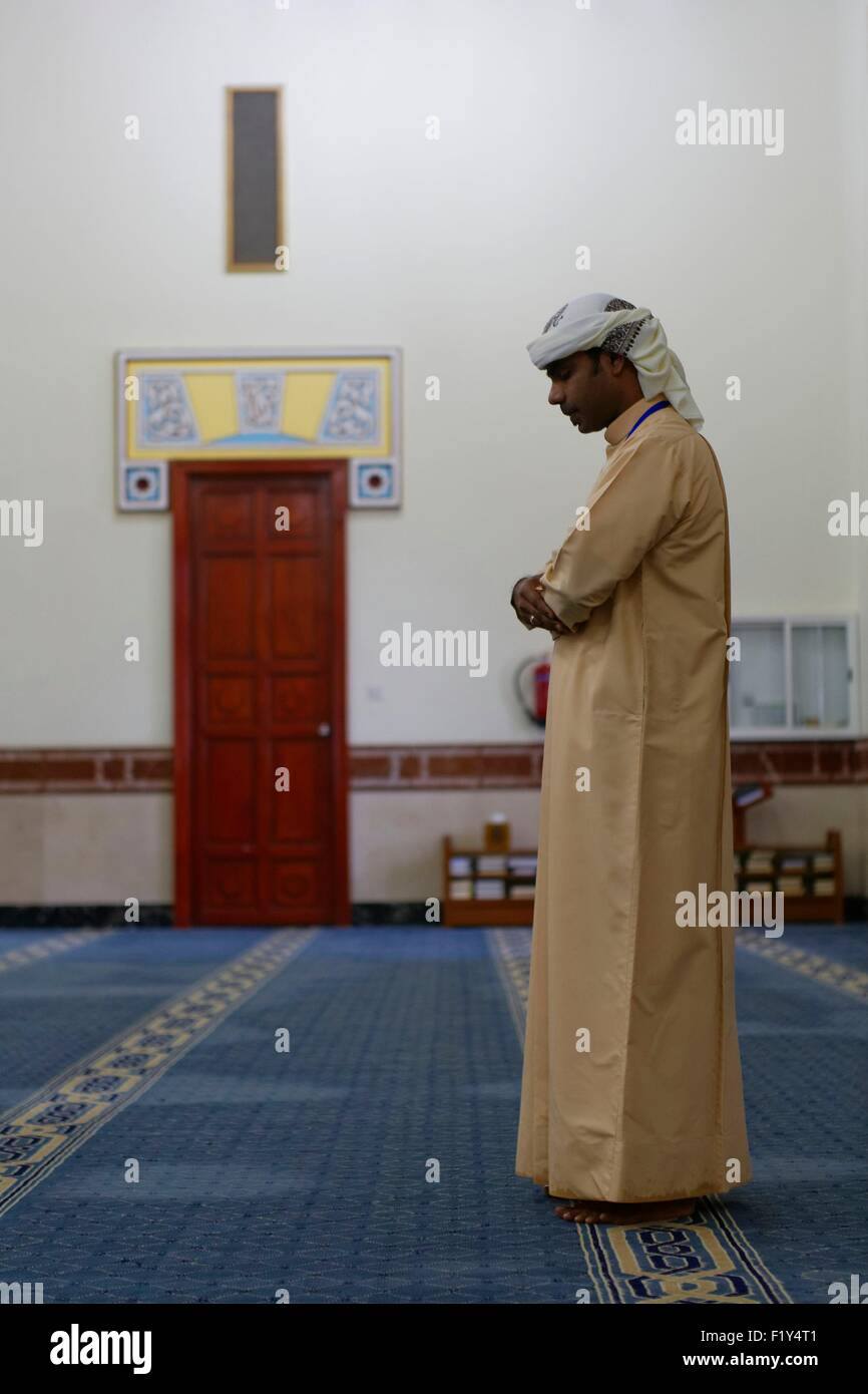 United Arab Emirates, Dubai, Jumeirah, Jumeirah Mosque, man doing ...