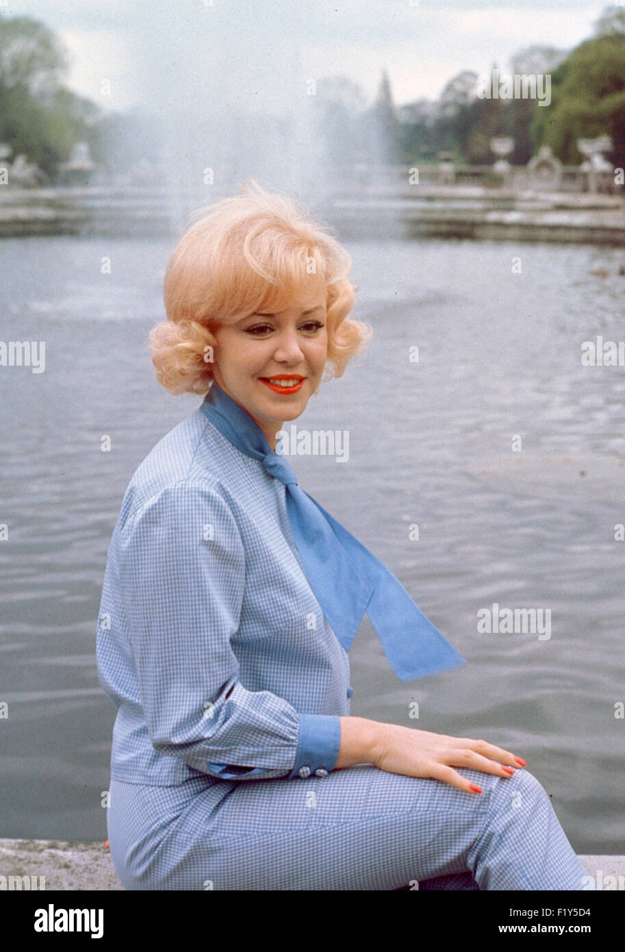 KATHY KIRBY (1928-2010) UK pop singer about 1963. Photo: Tony Gale ...