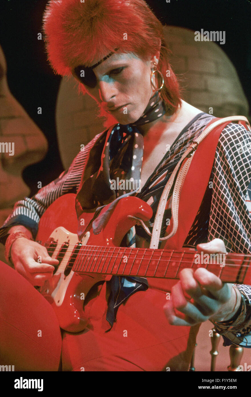 Aladdin sane hi-res stock photography and images - Alamy