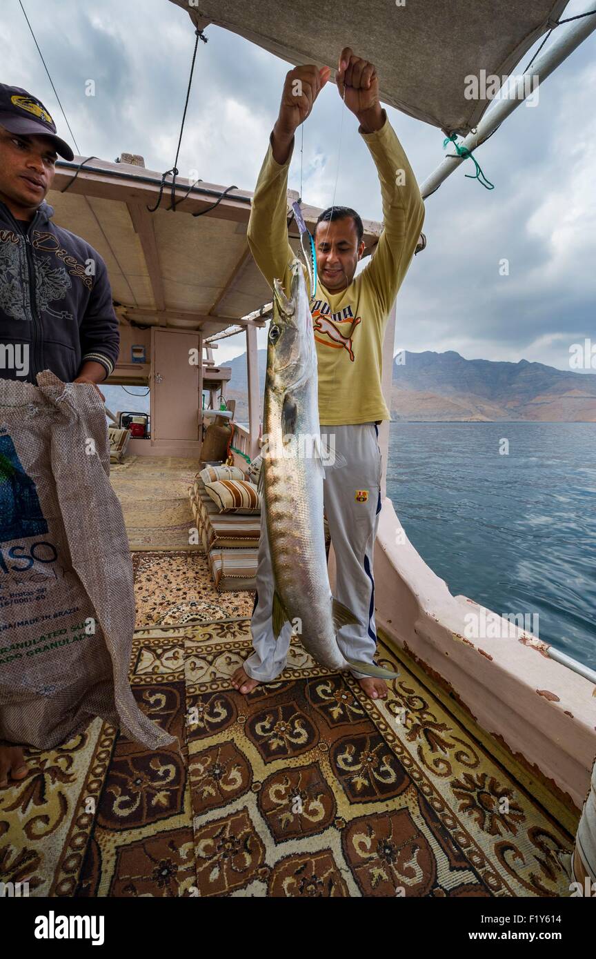 Fishing in oman hi-res stock photography and images - Alamy