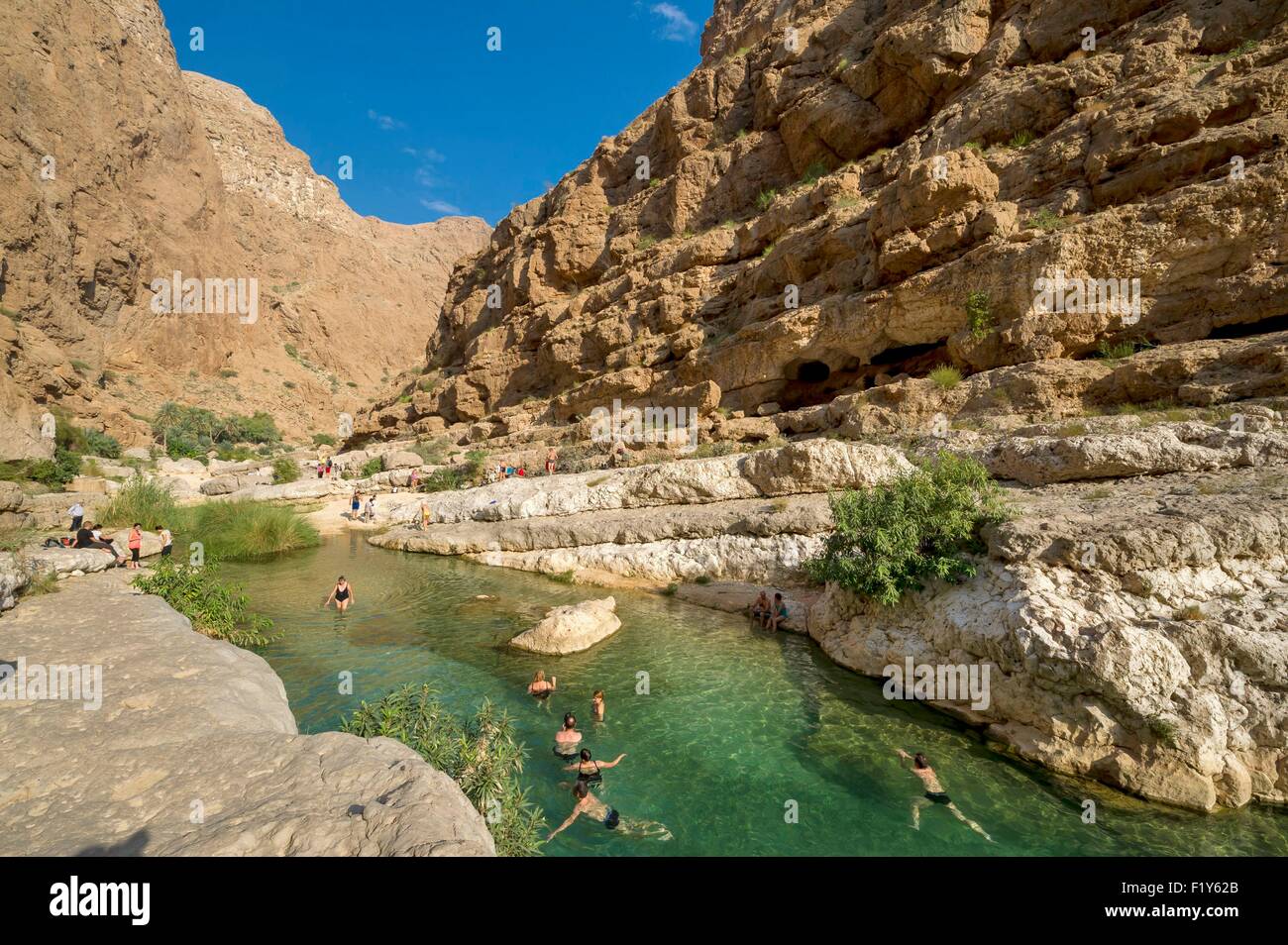Oman, Wadi Shab, pools and biefs at the end of the canyon Stock Photo ...