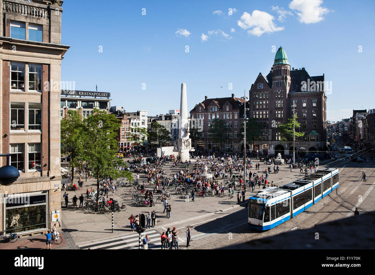 Amsterdam dam square hi-res stock photography and images - Alamy