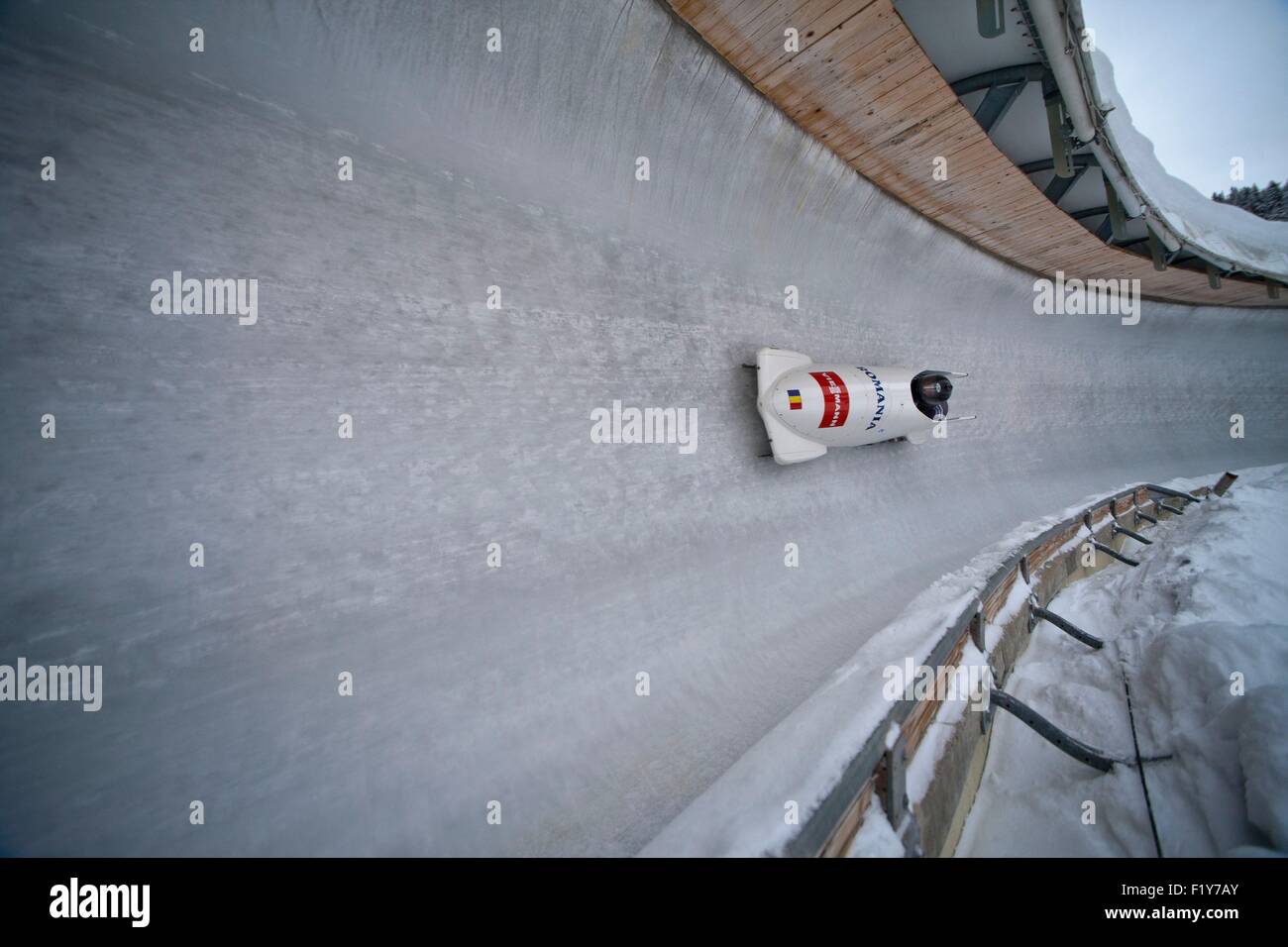 Bobsledding horizontal hi-res stock photography and images - Alamy