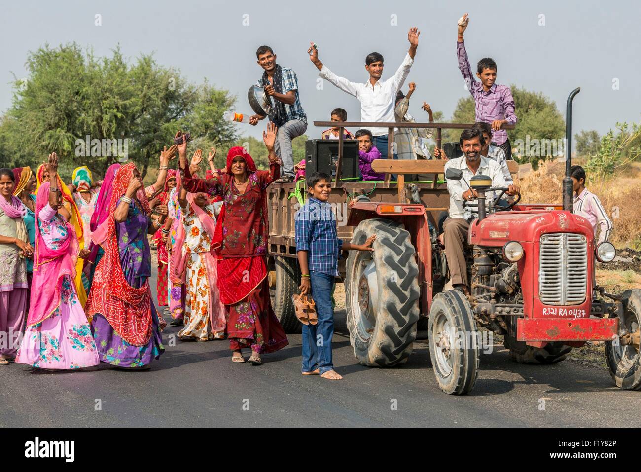Going fair hi-res stock photography and images - Alamy