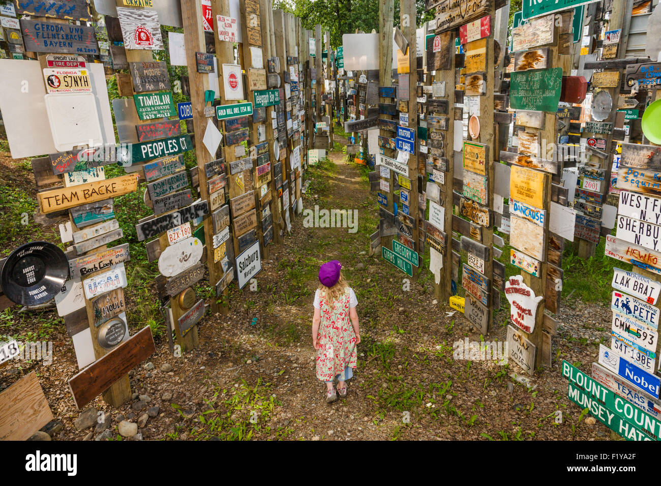 Tourist destination sign hi-res stock photography and images - Alamy