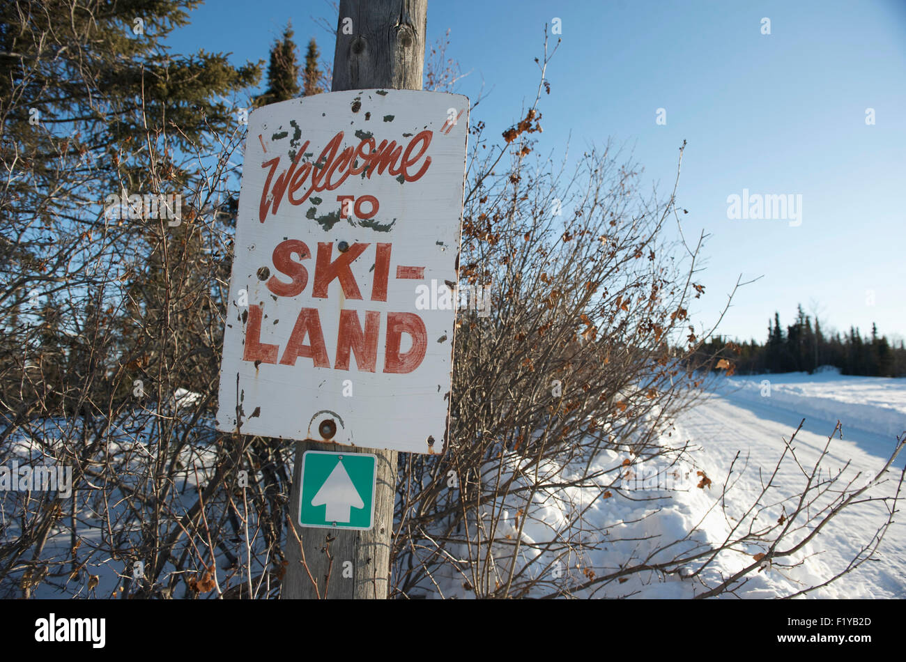 Fairbanks welcome sign fairbanks alaska hi-res stock photography and ...