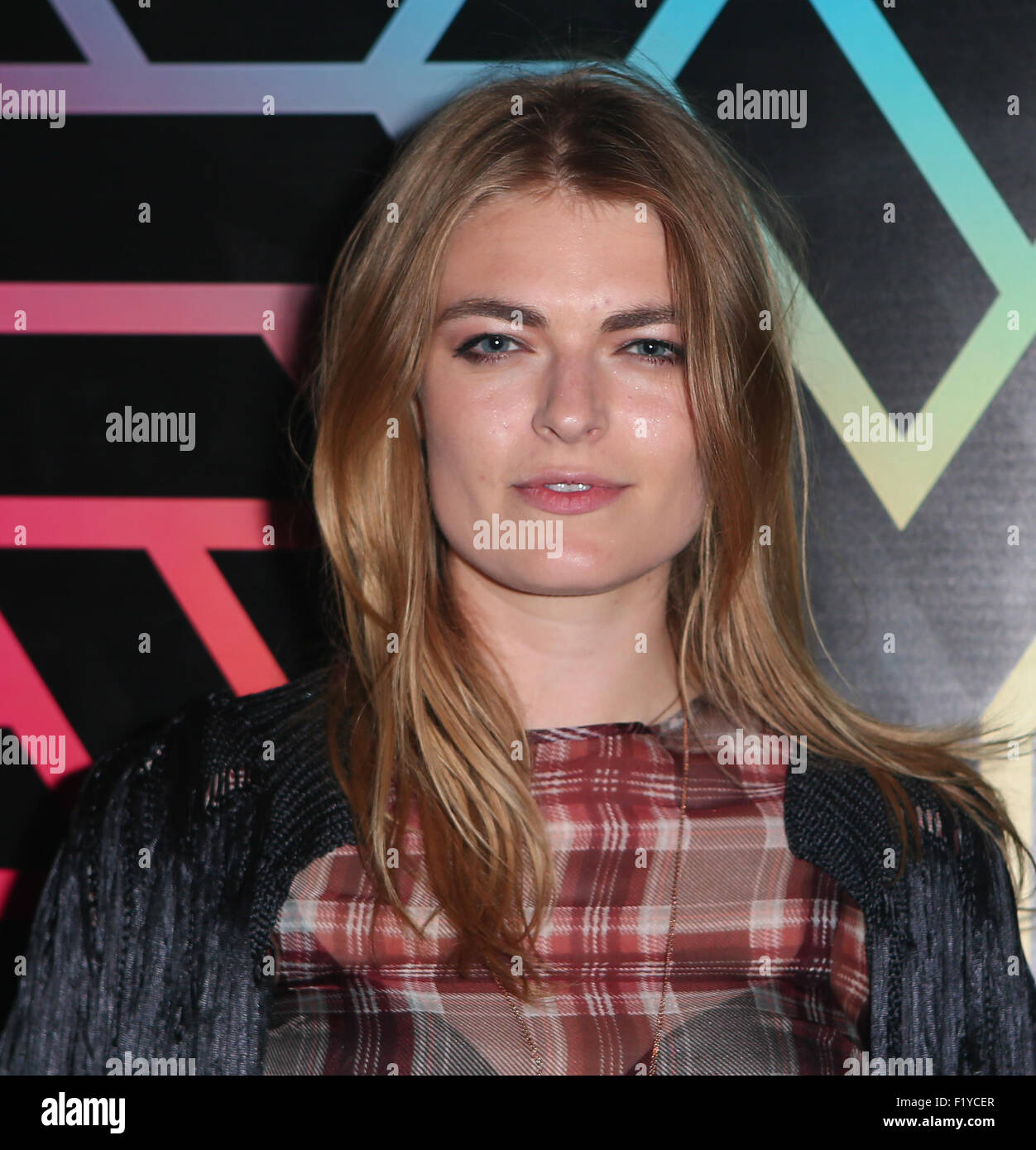 Laura doggett hi-res stock photography and images - Alamy