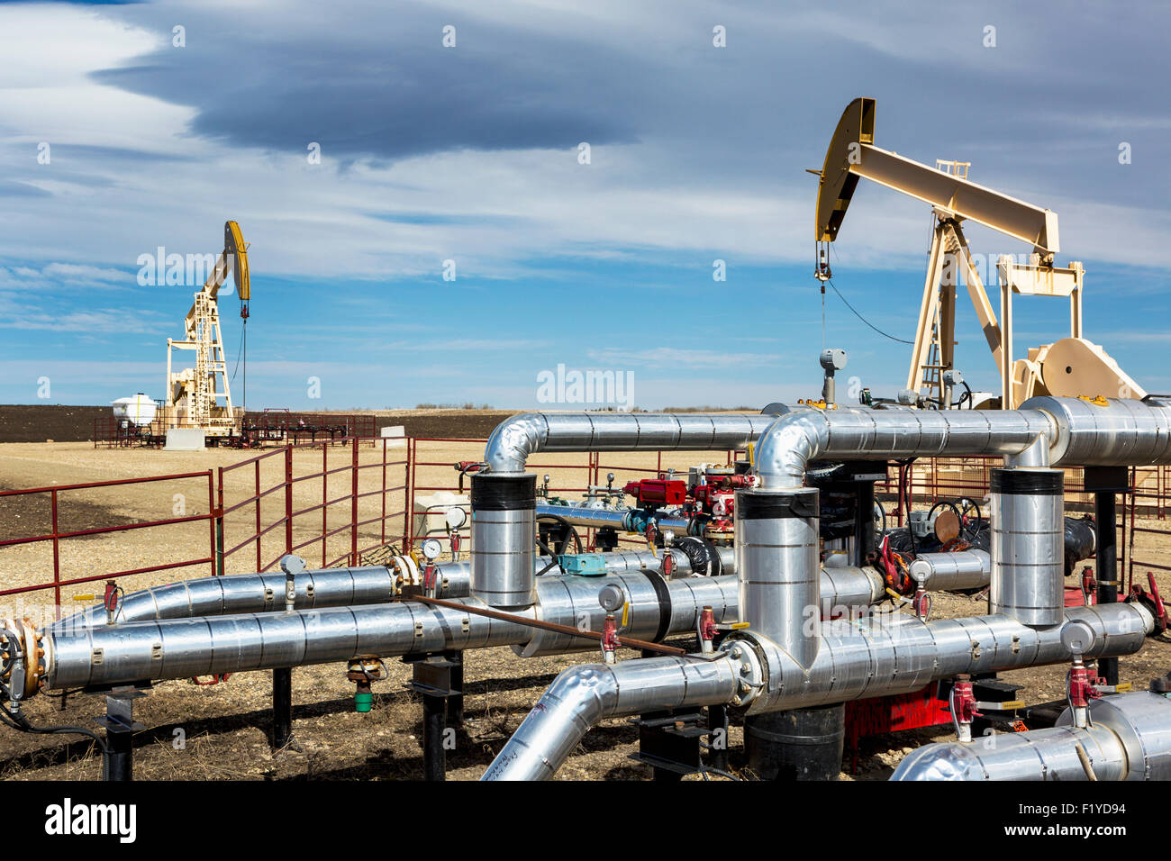 Alberta,Canada,Pipeline,Oil Industry,Pump Jack Stock Photo - Alamy
