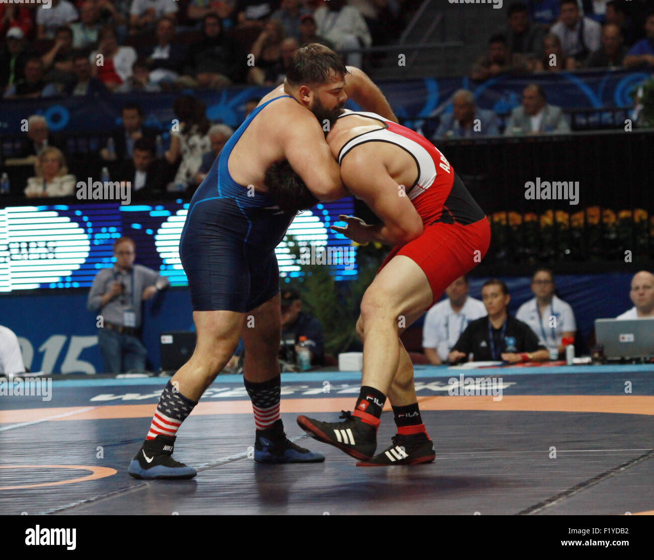 Las Vegas, Nevada, USA. 8th Sep, 2015. American Robby Smith defeats Uzbekistan's M Abdullaev on ...