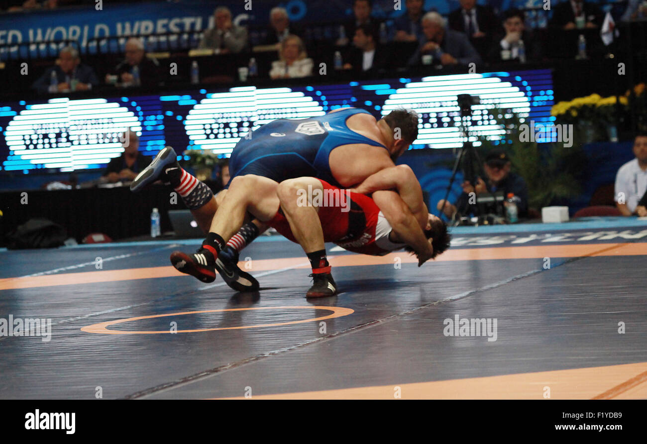 Las Vegas, Nevada, USA. 8th Sep, 2015. American Robby Smith defeats ...