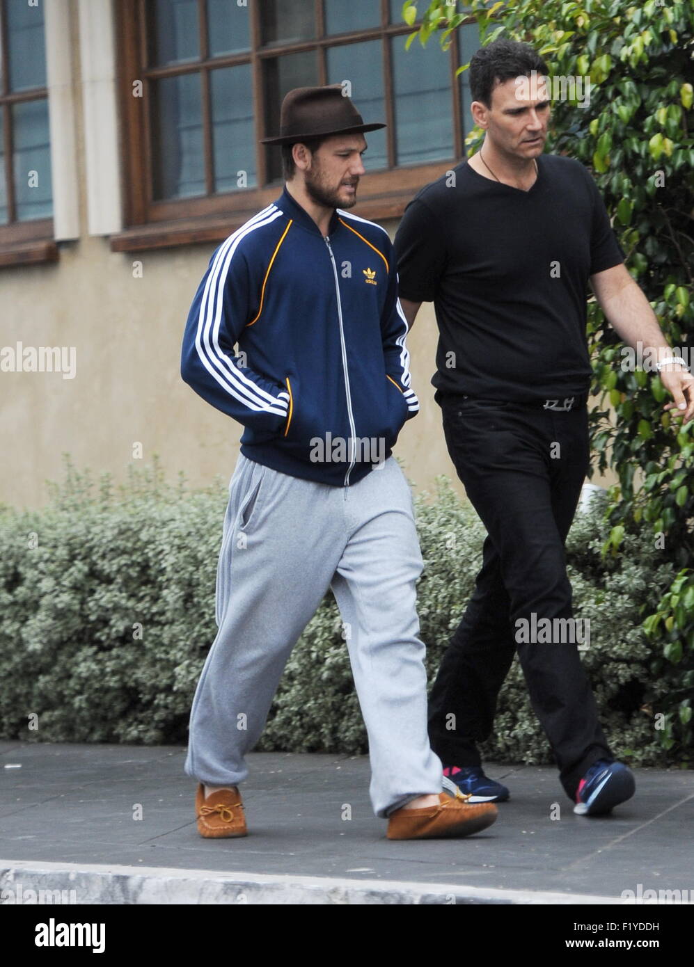 Magic Mike star Alex Pettyfer looking casual as he takes a stroll along ...