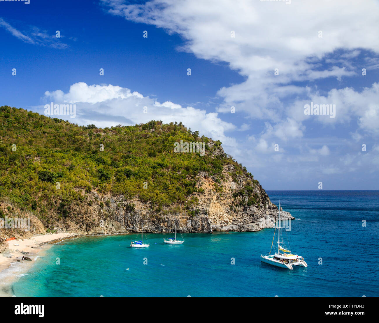 Dreamy tropical island beach hi-res stock photography and images - Alamy